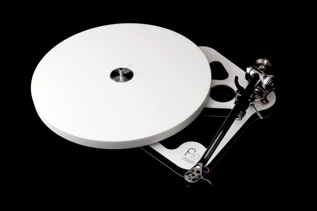 Rega Planar 10 Turntable - Hifi Lounge